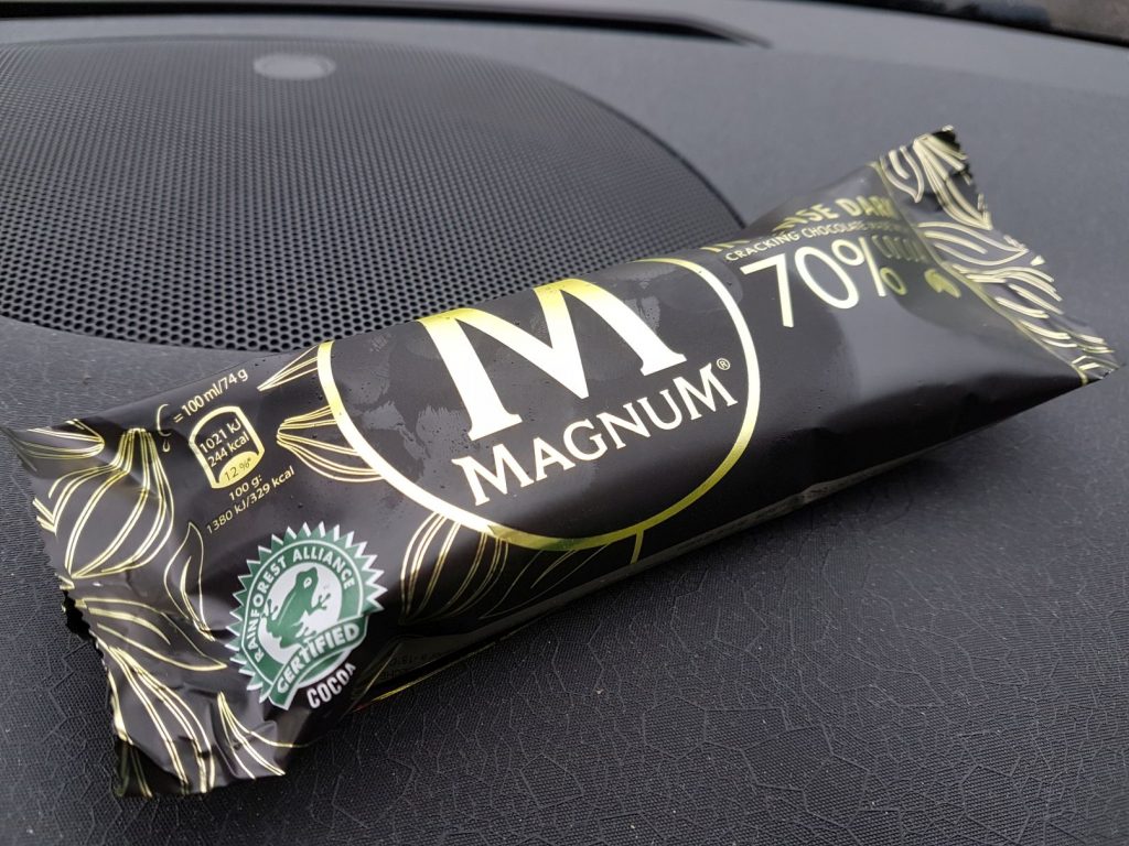 Foodtest: Langnese Magnum Intense Dark - by FoodLoaf